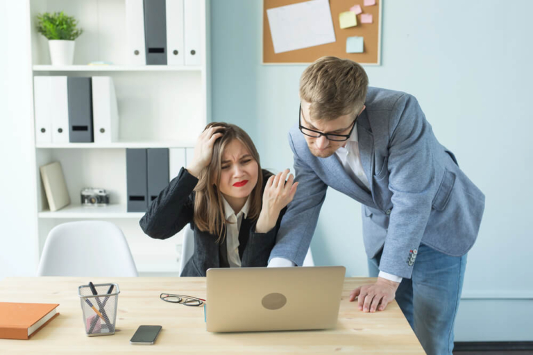 Enquête pour harcèlement au travail : comment la mener